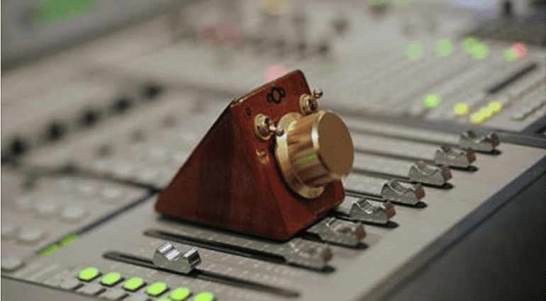 Everyone loves a nice nOb: introducing a new customisable DAW ...