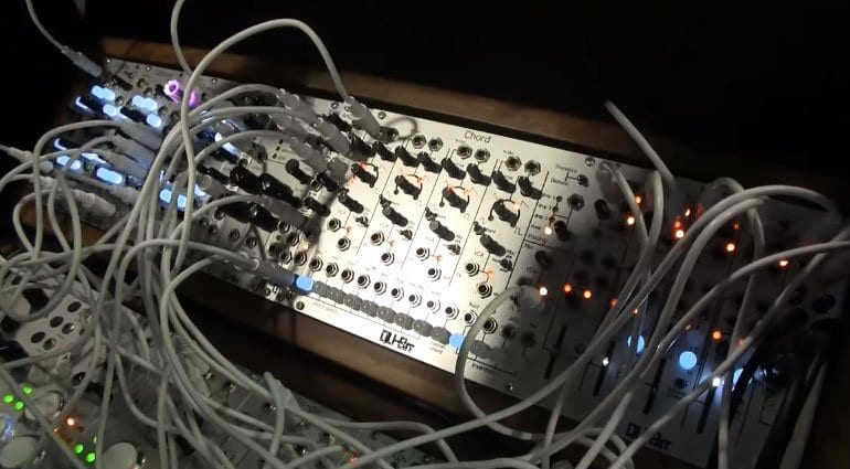 The NDLR: Multi-part polyphonic arpeggiator and chord machine ...