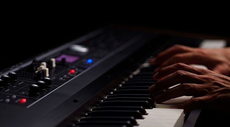 V-Combo VR-730 and VR-09-B live performance keyboards from Roland ...