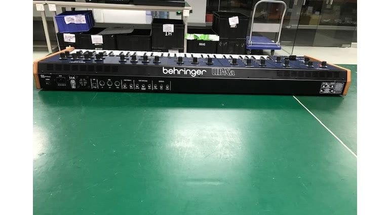 Behringer UB-Xa - first photos of their completed Oberheim clone ...