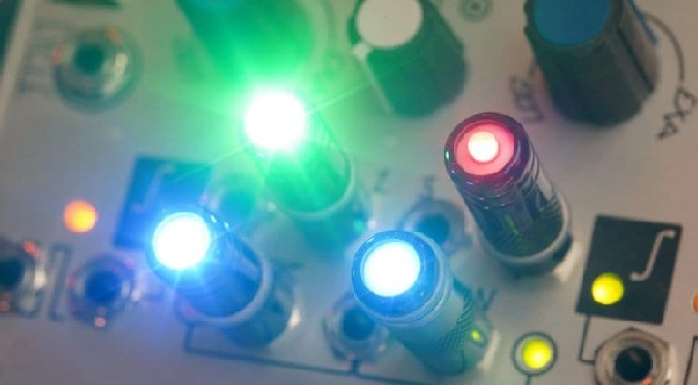 CVLights illuminate control voltage in your Eurorack - gearnews.com