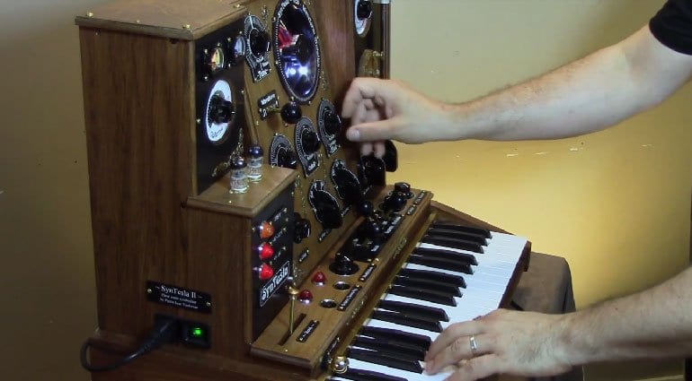 SynTesla II: Beautifully realised Steampunk synthesizer based upon the ...