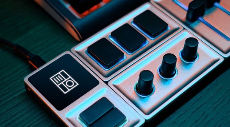 Monogram: New generation modular controller for musicians and other ...