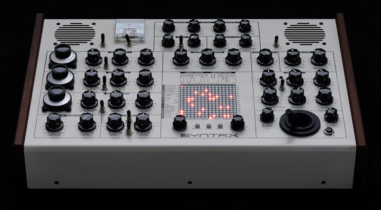 Erica Synths SYNTRX analogue synthesizer: pre-orders are now open ...