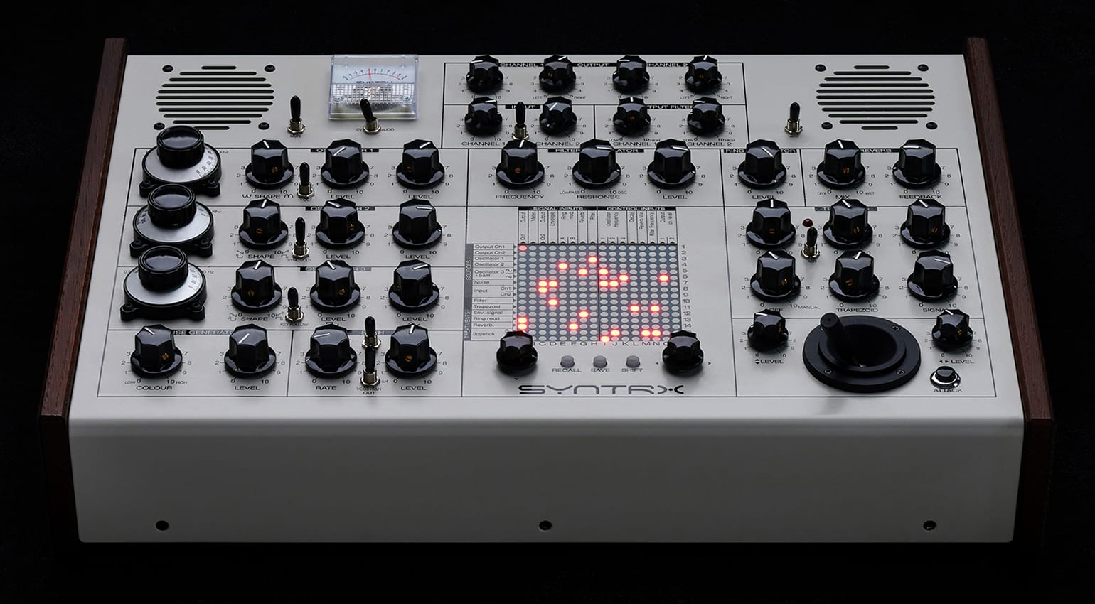 Erica Synths SYNTRX analogue synthesizer: pre-orders are now open ...