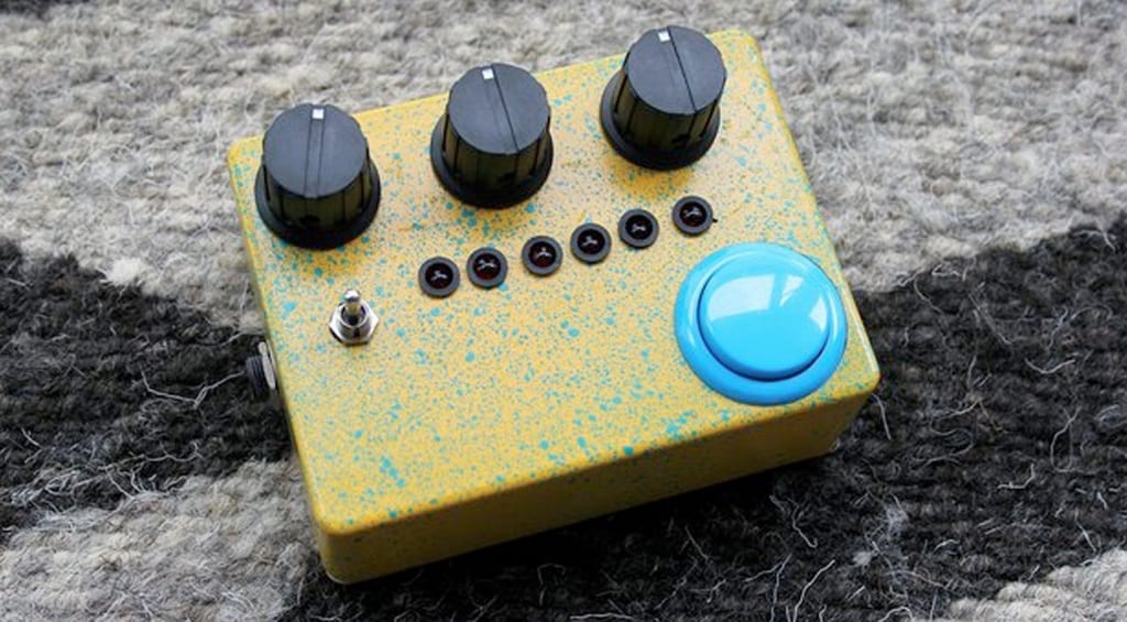 Midierror 8Bitm8: Hardware bit crusher with an arcade smash button ...