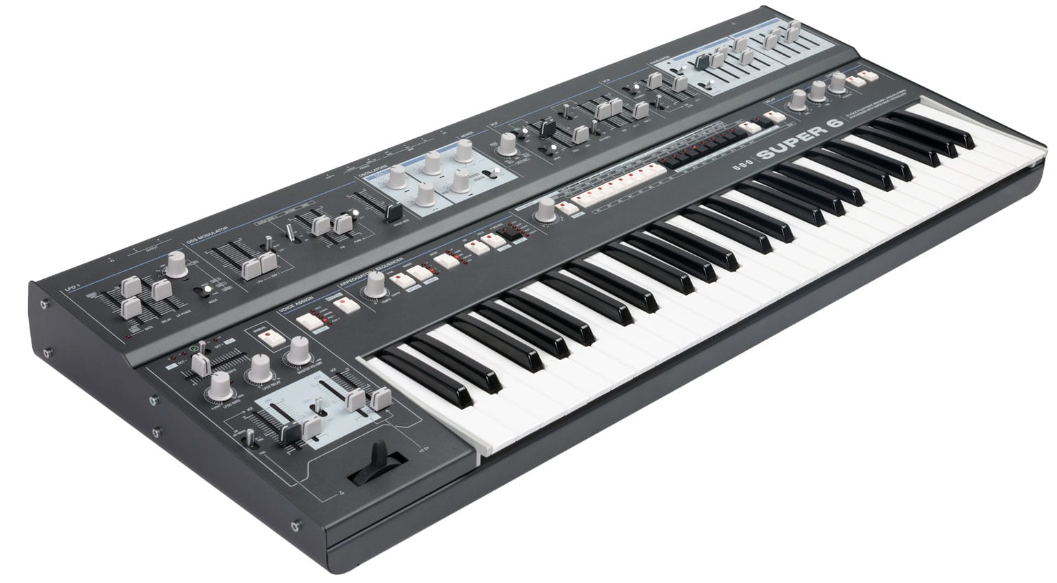 UDO Super 6 synthesizer is available at last! - gearnews.com