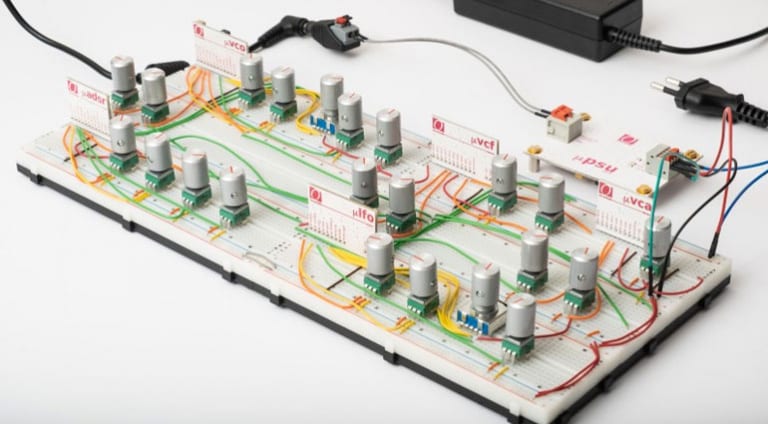 Syntaxis micromodular: build your own breadboard modular synth - gearnews.com