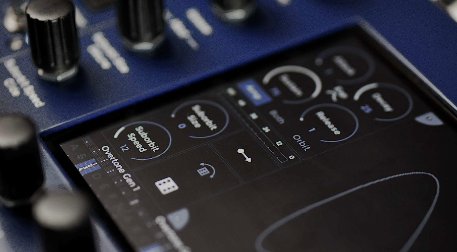 Behringer PRO-VS Hybrid Vector Synthesizer - gearnews.com