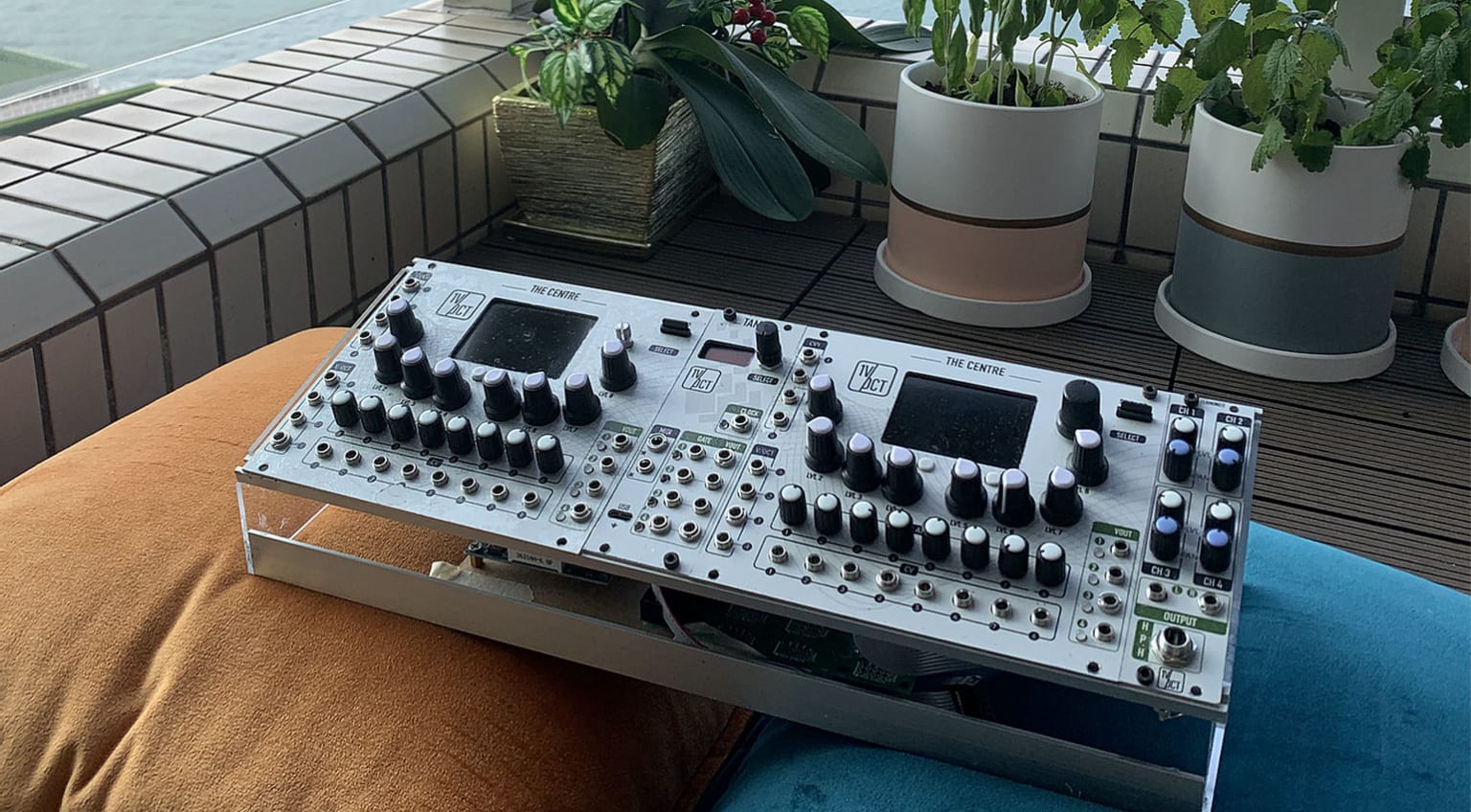 The Centre: Complete Wavetable Synthesizer for Eurorack - gearnews.com
