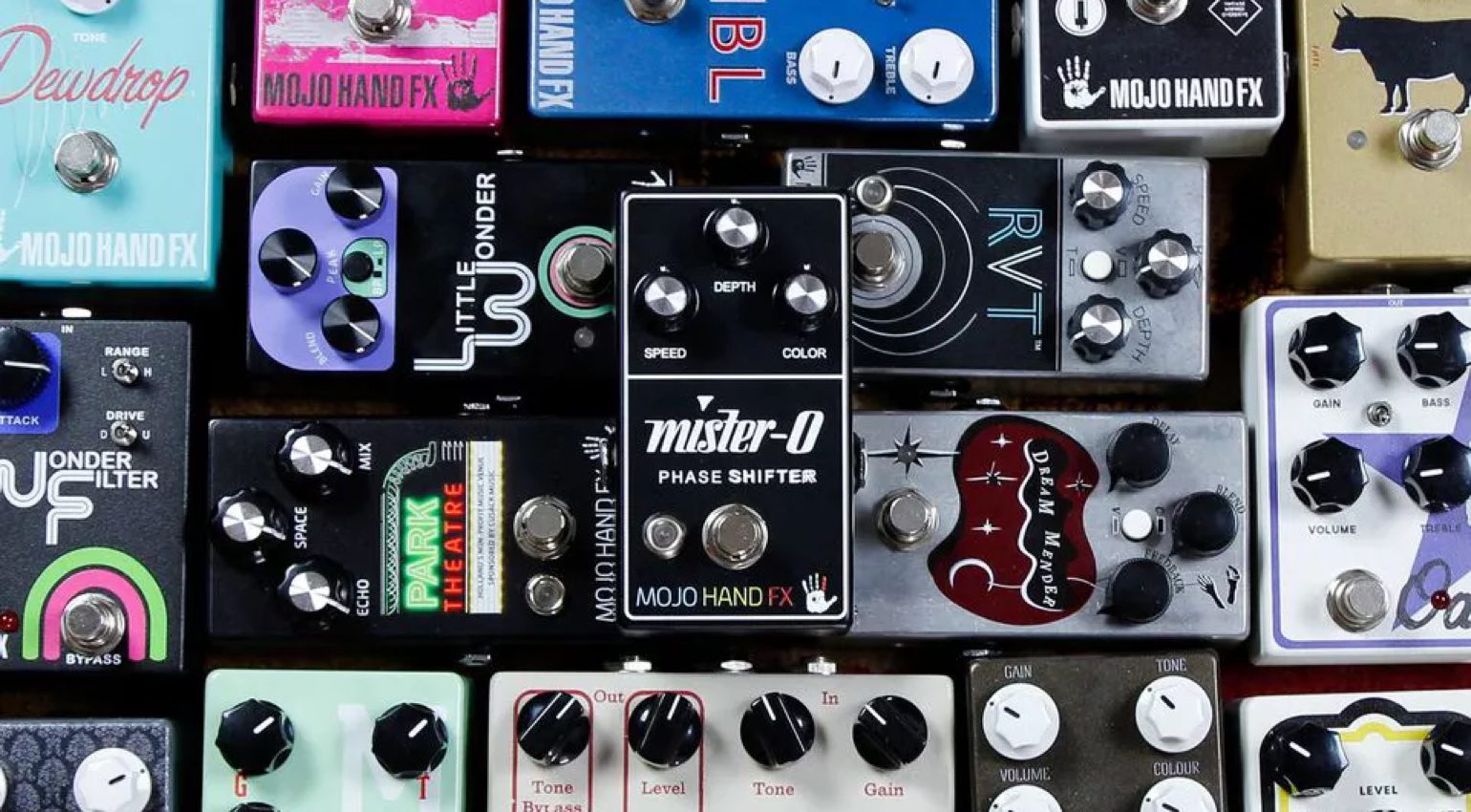 Mojo Hand FX Sericon: Klon-style overdrive with three gain stages and a ...