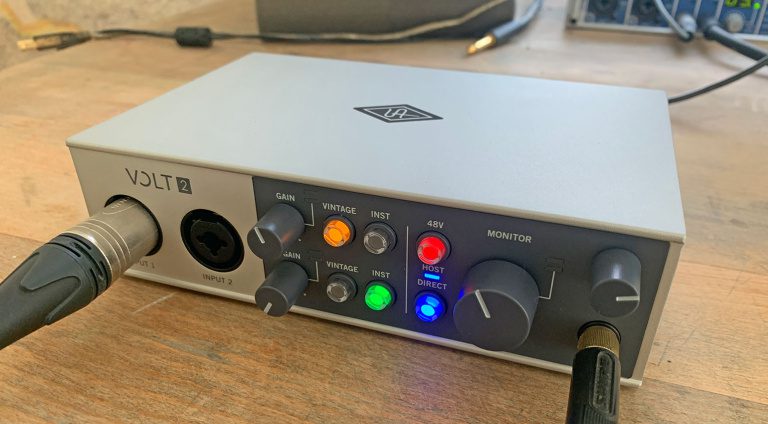 First Look Review: Universal Audio Volt 2 and Volt 276 interfaces ...