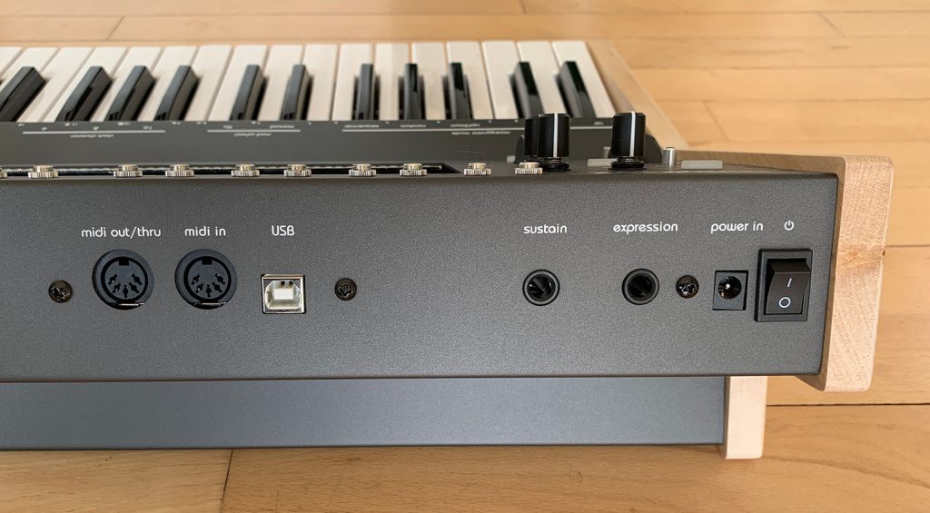 Cre8audio NiftyKEYZ Review - gearnews.com