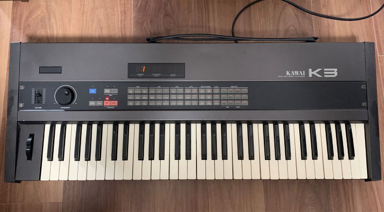 Synth Repair: How to fix vintage synthesizers and drum machines ...